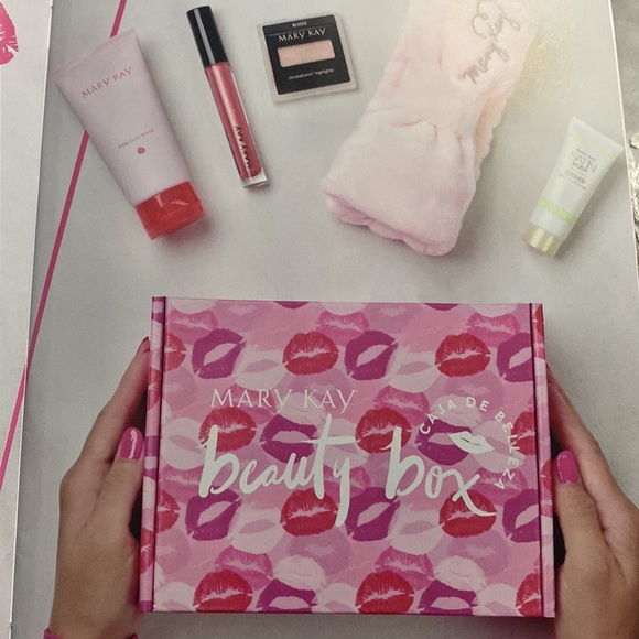 Mary Kay | Makeup | Mary Kay 5 Piece Beauty Box | Poshmark